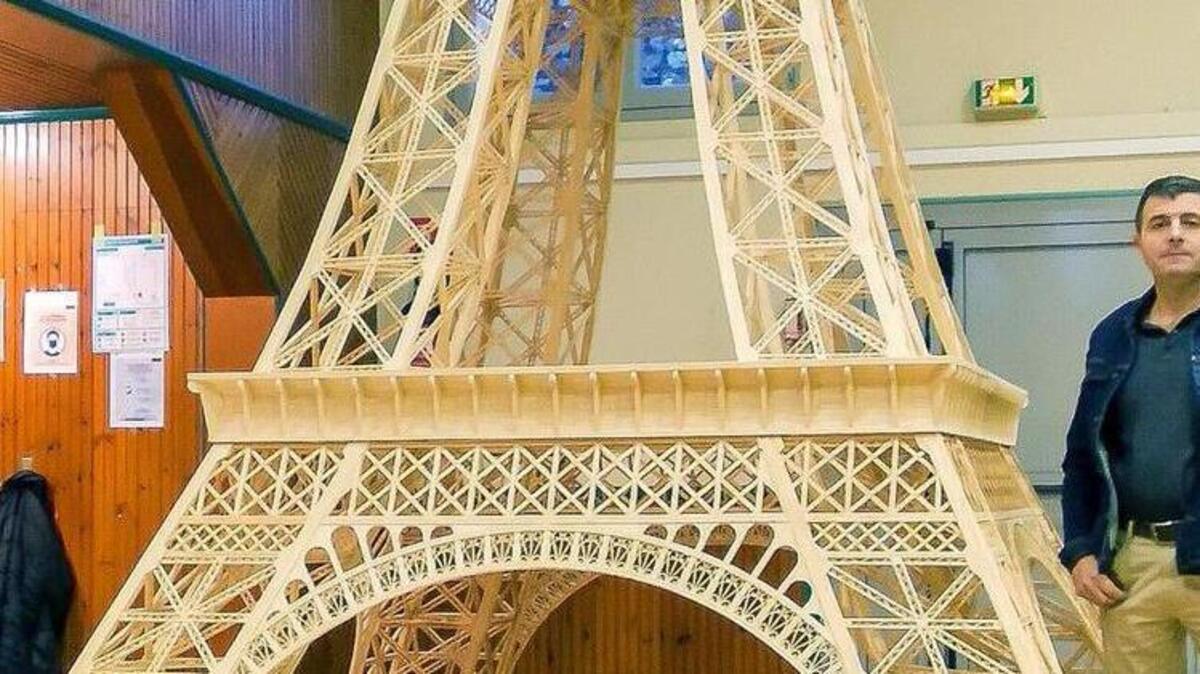 Acht jaar monnikenwerk loont dan toch: Eiffeltoren gemaakt van ‘foute’ lucifers wordt opgenomen ...